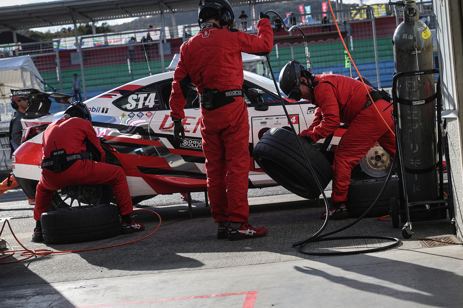 About TOM'S SPIRIT : TOM'S SPIRIT - トムススピリット